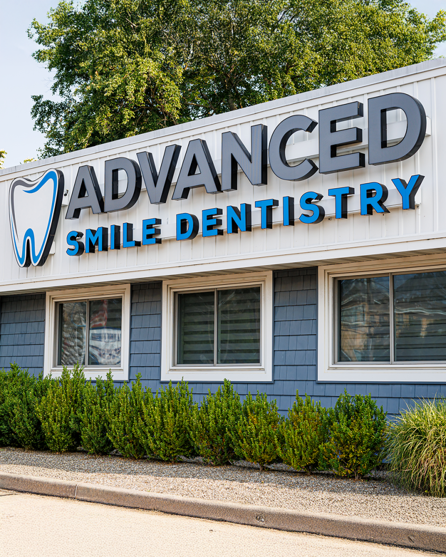 Advanced Smile Dentistry Explains Dental Implants vs Dentures: Key ...
