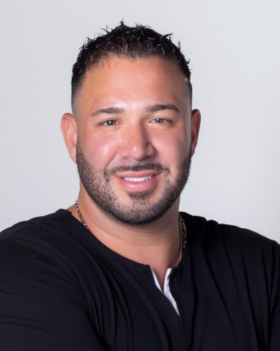 Author and Expert Robert Esposito Shares Advice on Choosing the Right ...