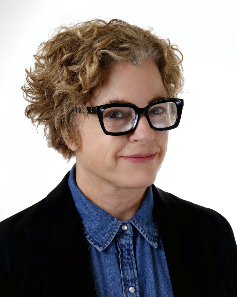Travel Writer Erin Van Rheenen Pens New Fiction Set in Costa Rica About ...