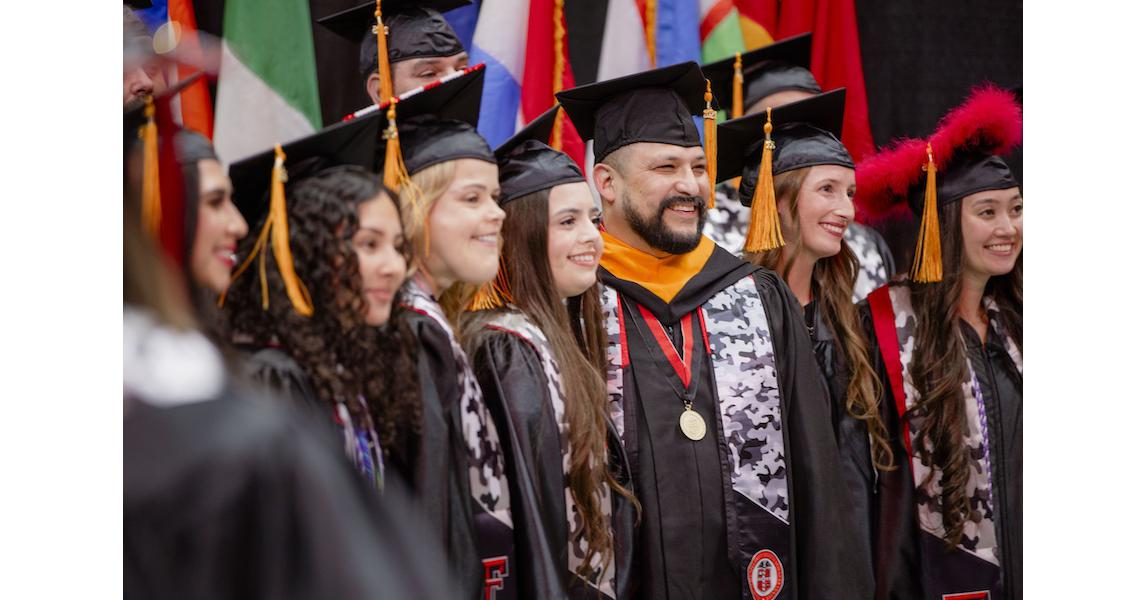 Graduation Ceremony Recognizes 10 Years of the Veteran to BSN Program